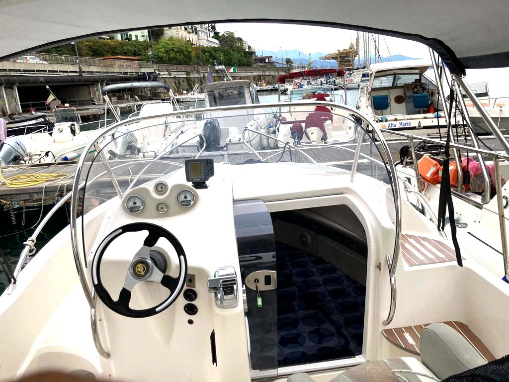 Quicksilver Commander 635 WA :: SAVONABARCHE